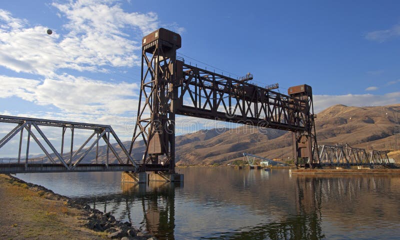 Lewiston bridge stock image. Image of clouds, idaho, railroad - 59562475