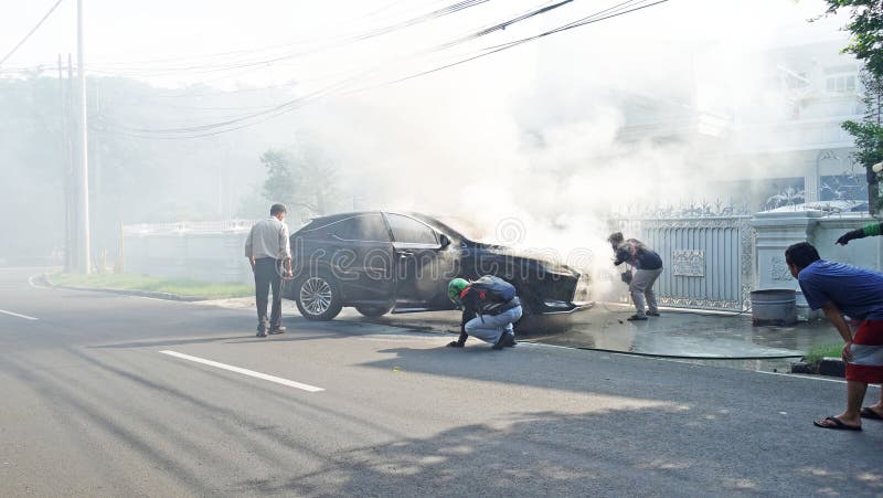A Lexus car caught fire editorial photography. Image of city - 287628847