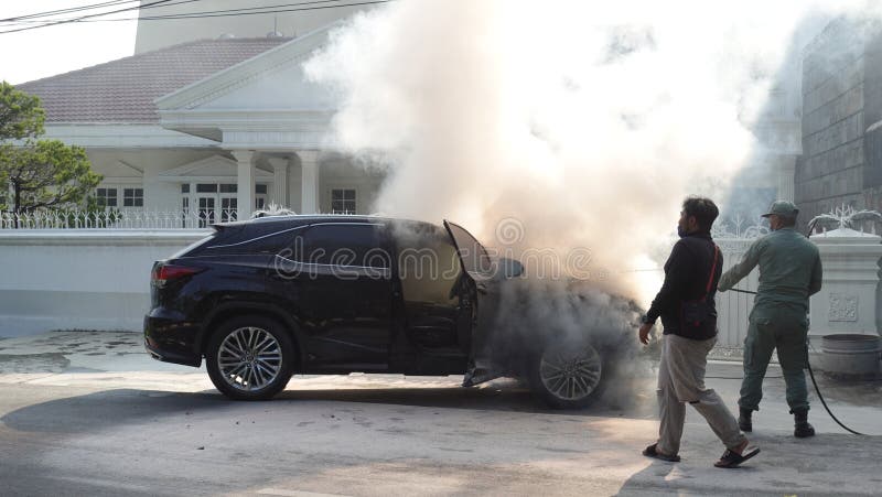 A Lexus car caught fire editorial photography. Image of flame - 287628937