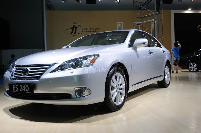 Lexus es 240 editorial photography. Image of cars, machine - 16713047