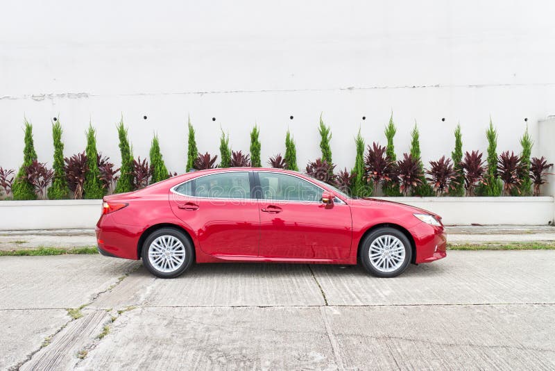 Lexus ES 250 Sedan 2013 Model Editorial Stock Photo - Image of motor ...