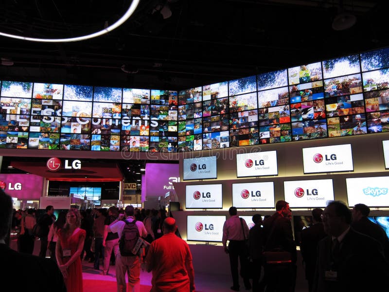 LG Booth at the 2010 CES Convention Editorial Photo - Image of ...
