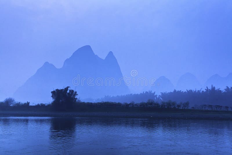 Li River Scenery Sight with Fog Stock Image - Image of sight, scenery ...