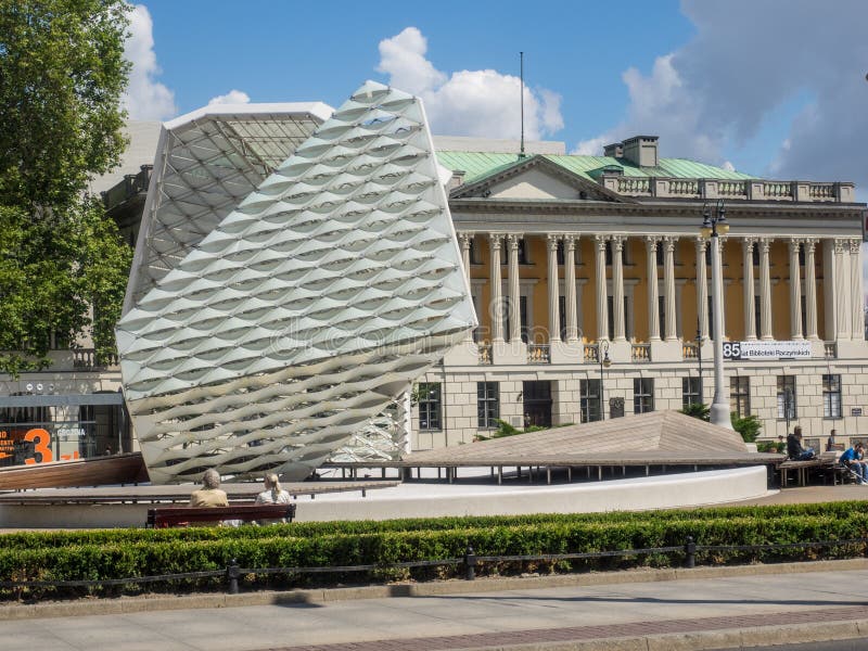 S. Liberty Square and Female Statue, Castelfranco, Italy Editorial ...