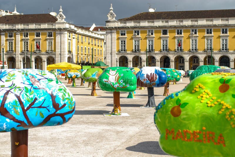 Libon square editorial photography. Image of houses, travel - 50748012