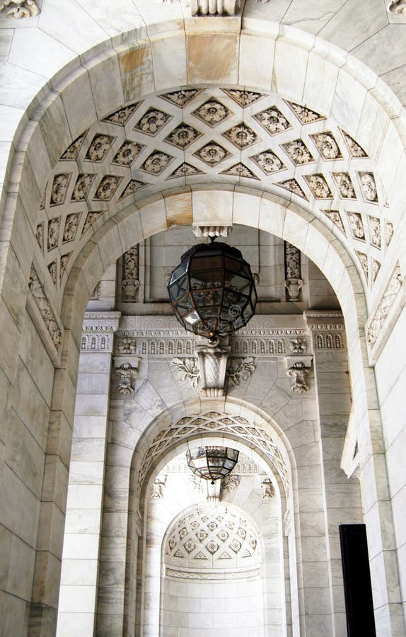 Library Ceiling And Chandelier Picture. Image: 3081218