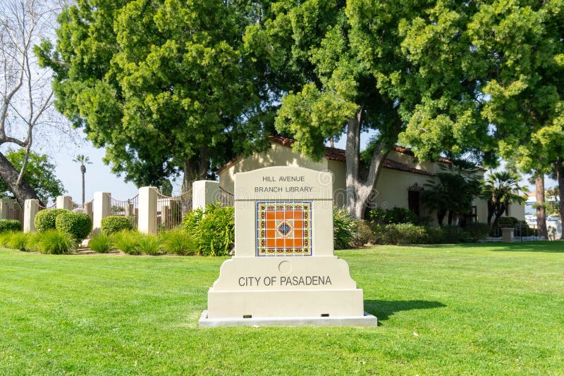 The Library Sign on the Lawn of the Pasadena Public Library. Editorial ...
