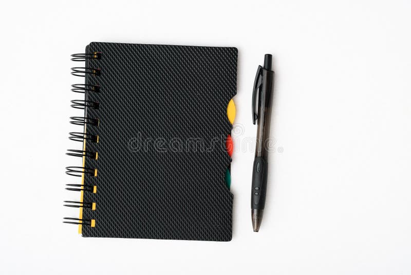 Libreta Con La Pluma Aislada Foto de archivo - Imagen de carta, escuela ...