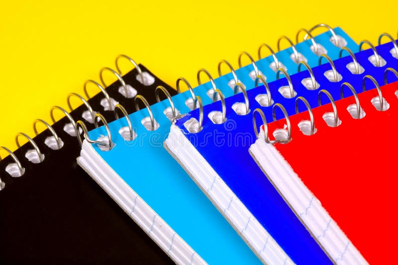 Libretas foto de archivo. Imagen de pistas, espiral, escuela - 193572