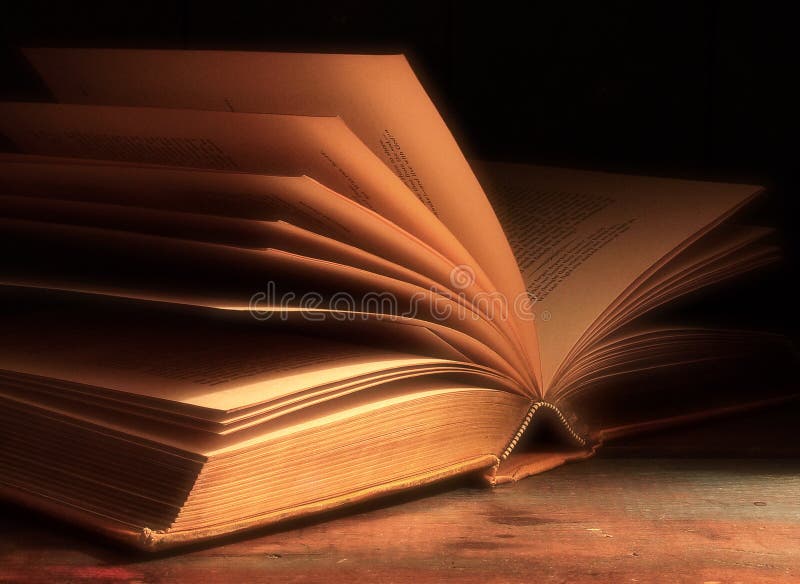 Libro antico immagine stock. Immagine di esplorazione, mente - 19767