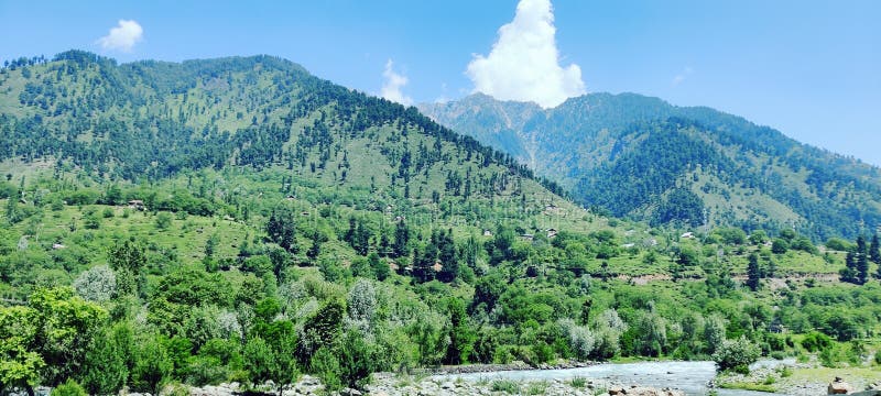 Lidder Valley Pahalgam & X28; Kashmir & X29; Stock Image - Image of ...