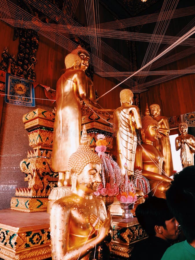 Life of asia pray editorial image. Image of asia, tradition - 49048695