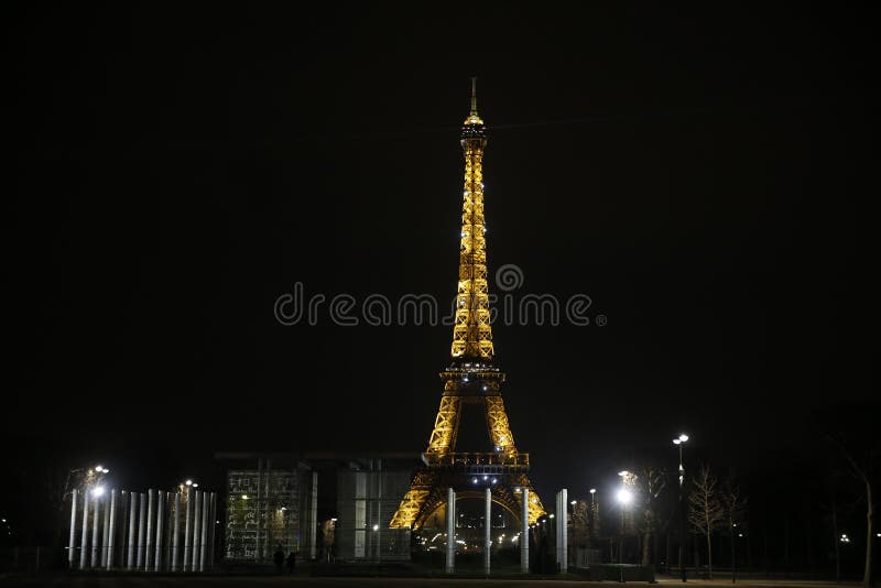 Daily life in France editorial photography. Image of tourism - 258102552