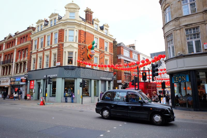 Life in London editorial stock photo. Image of england - 147168333