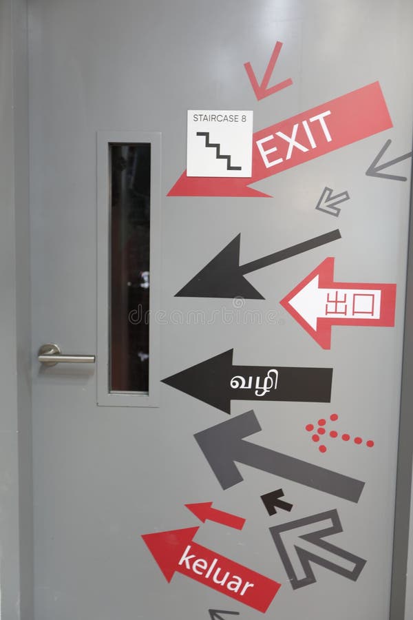 Daily life. Singapore editorial image. Image of singapore - 328780715