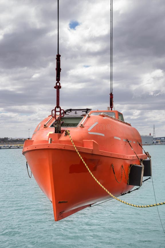 Lifeboat editorial image. Image of lashing, emergency - 142579995