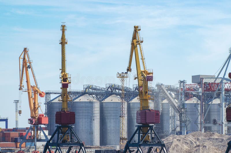 Lifting Harbor Cranes, Shipping Containers and Granaries in the Cargo ...
