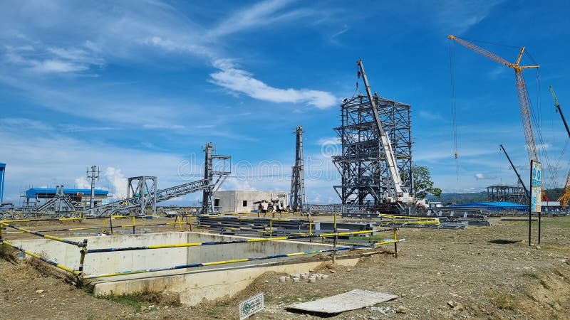 Lifting Steel Structure by Crane Editorial Photography - Image of plant ...