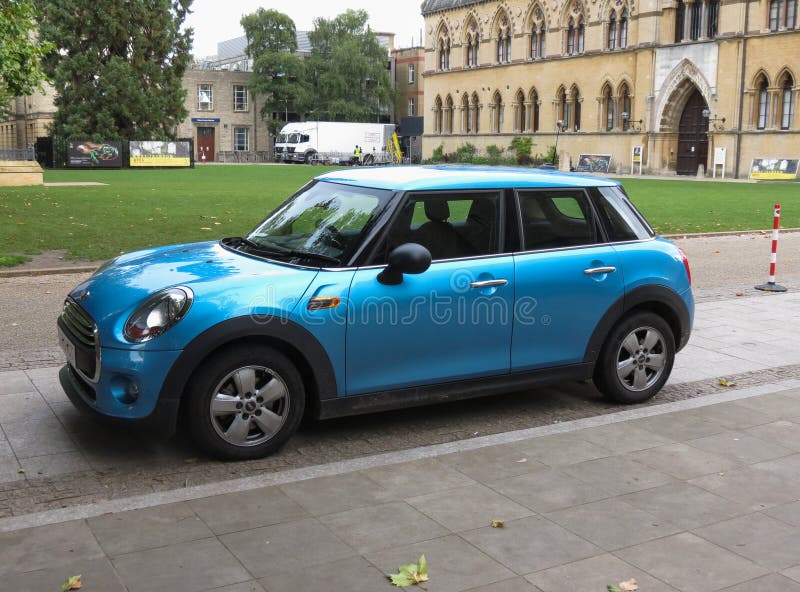 Light Blue Mini Cooper Car in Oxford Editorial Photo - Image of britain ...
