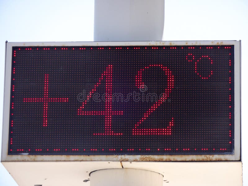 The Light Board Shows the Air Temperature 42 Degrees Celsius Stock ...