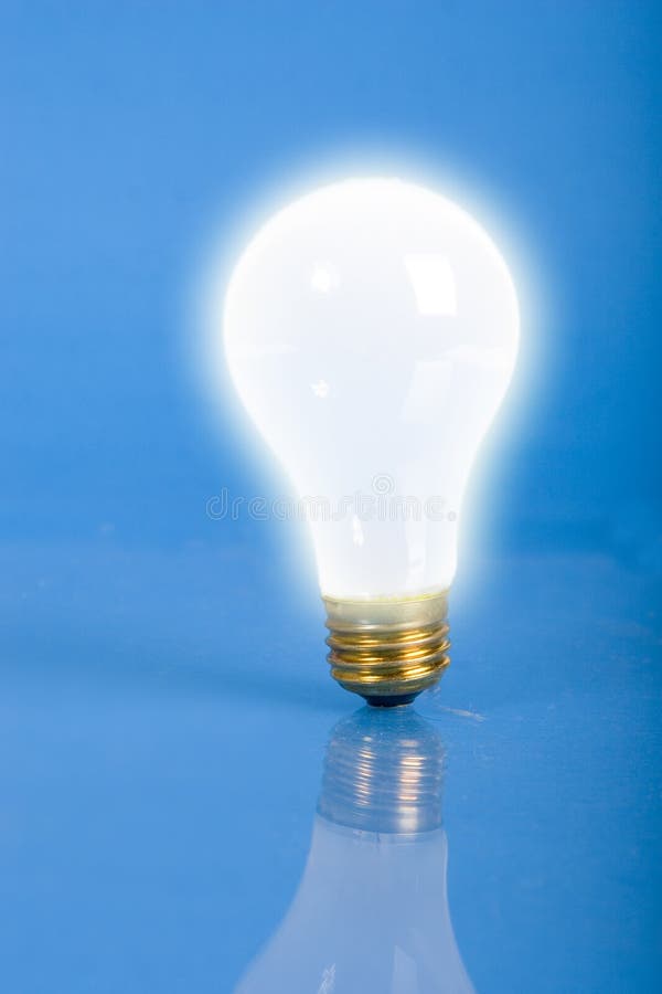 110+ Horizontal light bulb Free Stock Photos - StockFreeImages