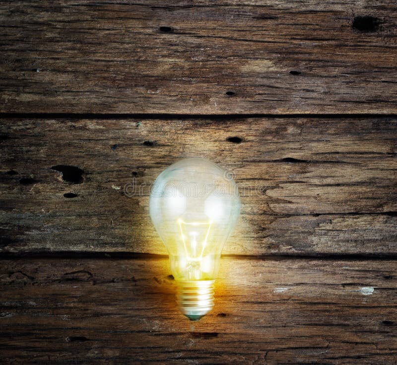 Light Bulb on the Wood Wall, Business Concept Stock Photo - Image of ...