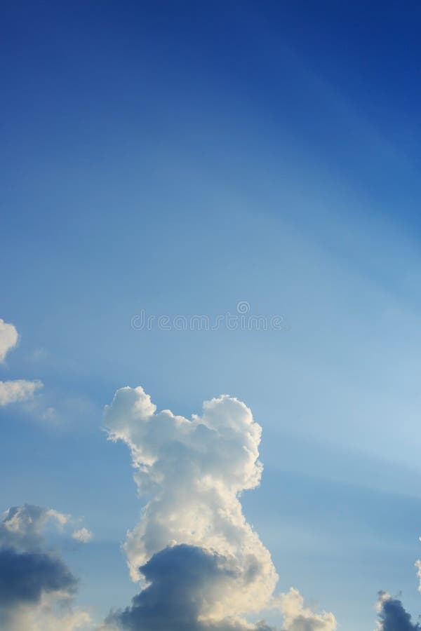 Light rays on dramatic sky stock image. Image of ozone - 78241797