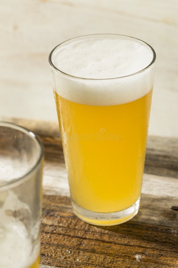 Light Refreshing Summer Craft Beer Stock Photo - Image of beer, brewery ...