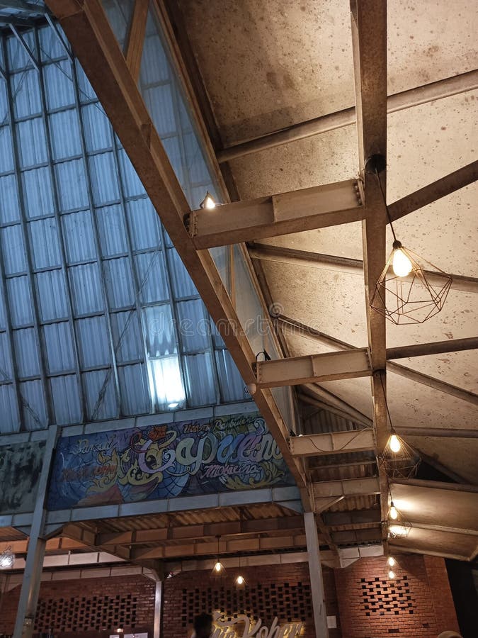 Restaurant Light Trellis Box Window Stock Photos - Free & Royalty-Free ...