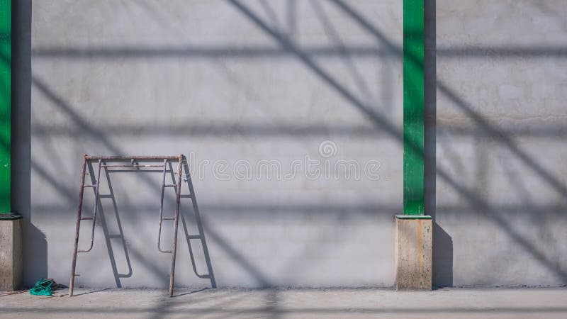 Light Shadow Roof Beam Structure Concrete Wall Warehouse Stock Photos ...