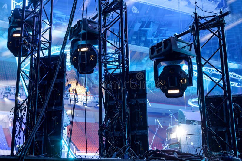 Light show at the Concert stock image. Image of discotheque - 41017437