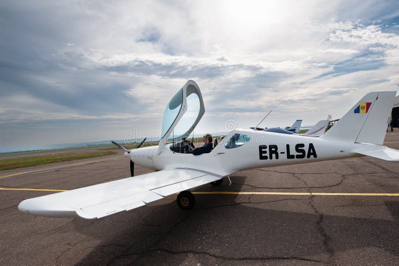 Light Single-engine Aircraft on the Runway Editorial Photography ...