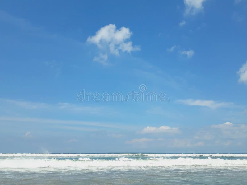 Light Sky Blue Sunset Beach Paradise Clean White Sandy Dramatic Ocean ...