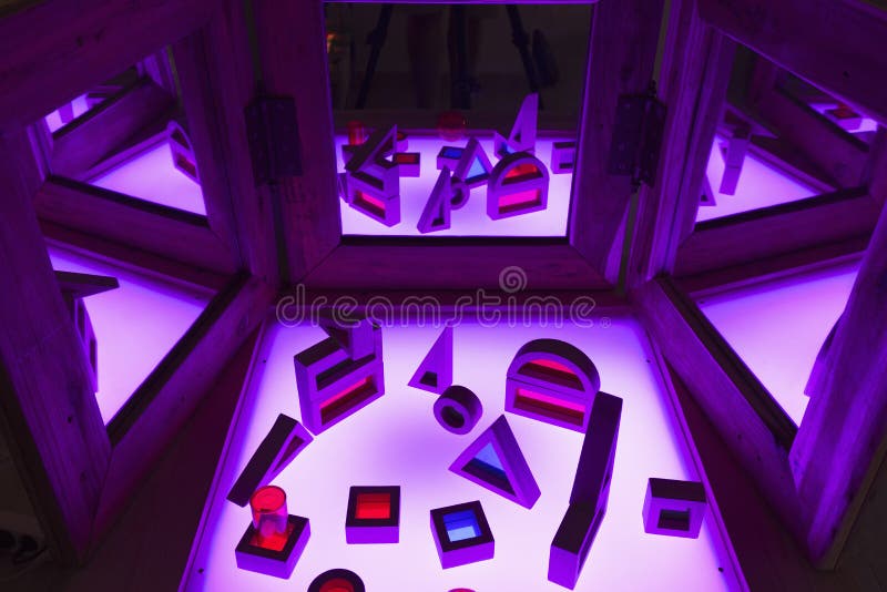 Light Table in a Living and Active Education Space Editorial Stock ...