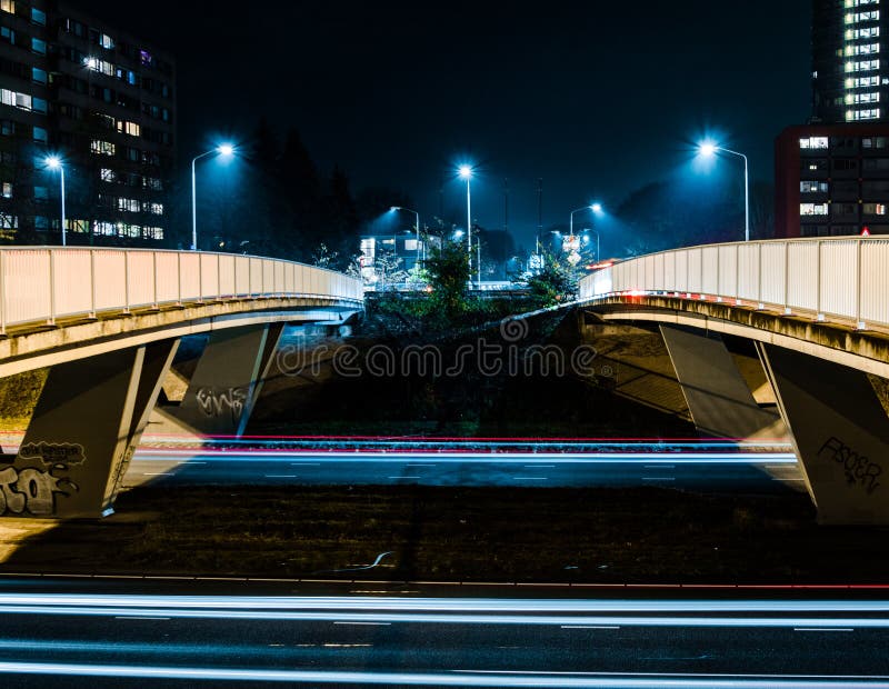 Light Trails of Traffic Passing Under the Underpass in Eindhoven, with ... Light Trails of Traffic Passing Under the Underpass in Eindhoven, with ...