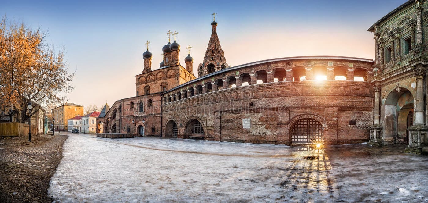 818 Temple Compound Wall Stock Photos - Free & Royalty-Free Stock ...