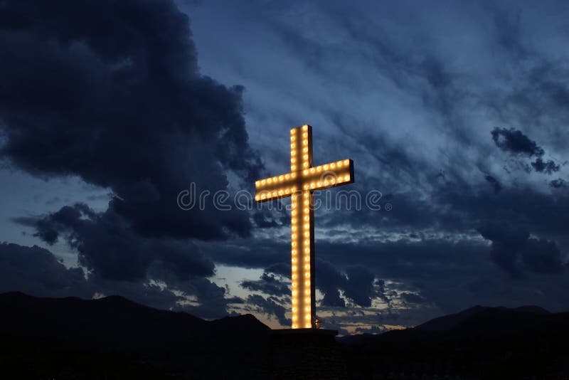 Large Outdoor Lighted Cross