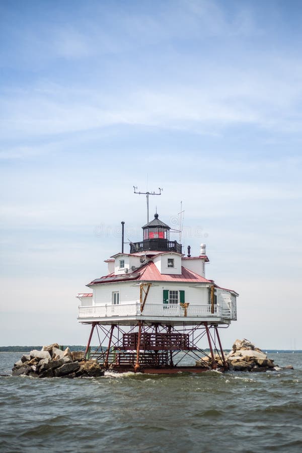 Lighthhouse stock image. Image of people, canyon, island - 65735503