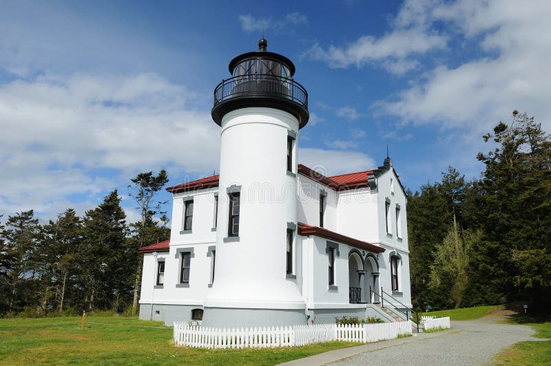 Native Carving, Deception Pass Stock Image - Image of nature, american ...