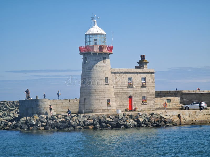 Lighthouse in Howth Ireland Editorial Stock Photo - Image of ship ...