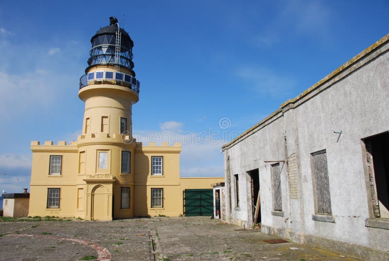 Lighthouse at Inchkeith stock photo. Image of estuary - 24913860