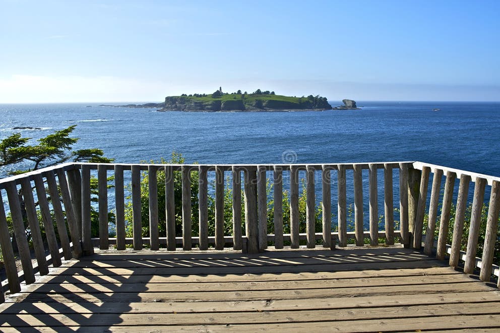 Lighthouse Island Viewpoint Stock Photo - Image of cliff, panorama ...
