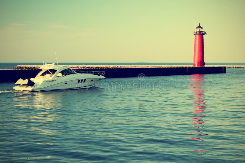 Lighthouse on Lake Michigan Stock Photo - Image of port, michigan: 32597734