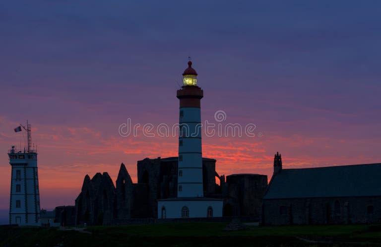 Lighthouse and Ruins of Monastery, Pointe De Saint Mathieu, Brit Stock ...
