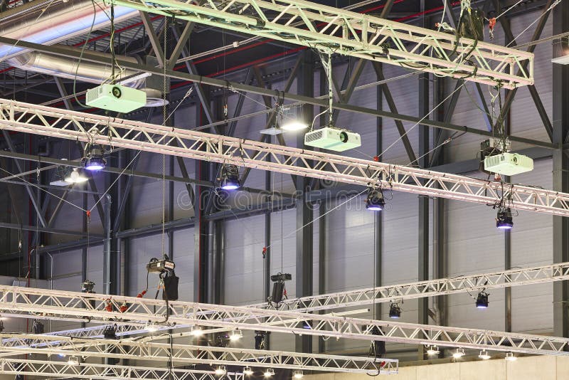 Lighting and Projectors Truss Structure Indoor Set. Exhibition Hall ...