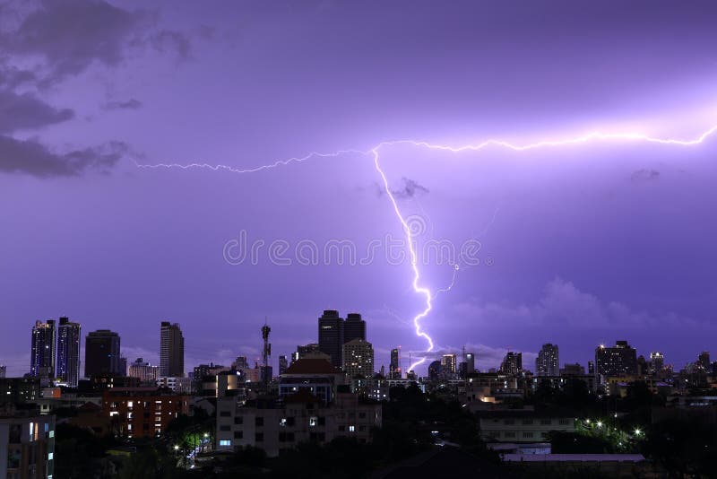 Lightning and Lightning in the Big City. Power of Nature Stock Image ...