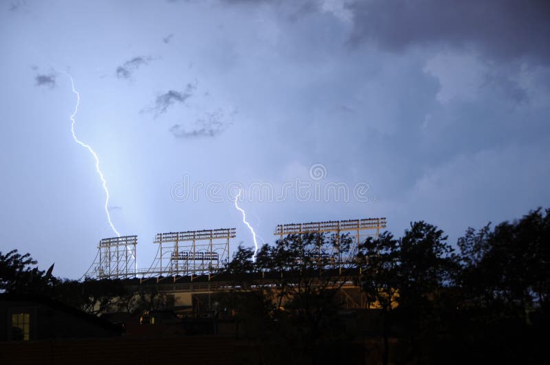 Lightning Strike at Wrigley Field Editorial Image - Image of ...