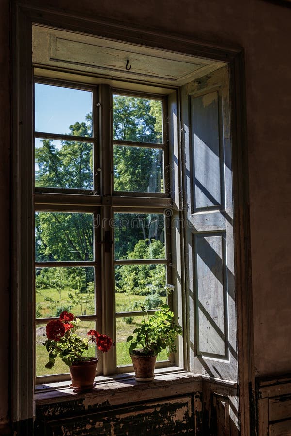 Sunlight shines in windows stock image. Image of colorful - 119861937