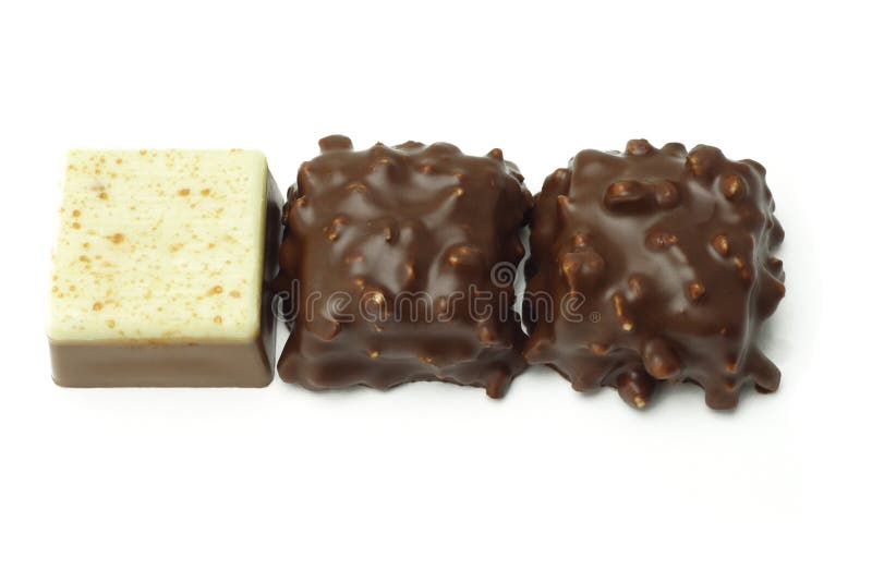Ligne Des Cubes En Chocolat Photo stock - Image du cube, confiserie ...
