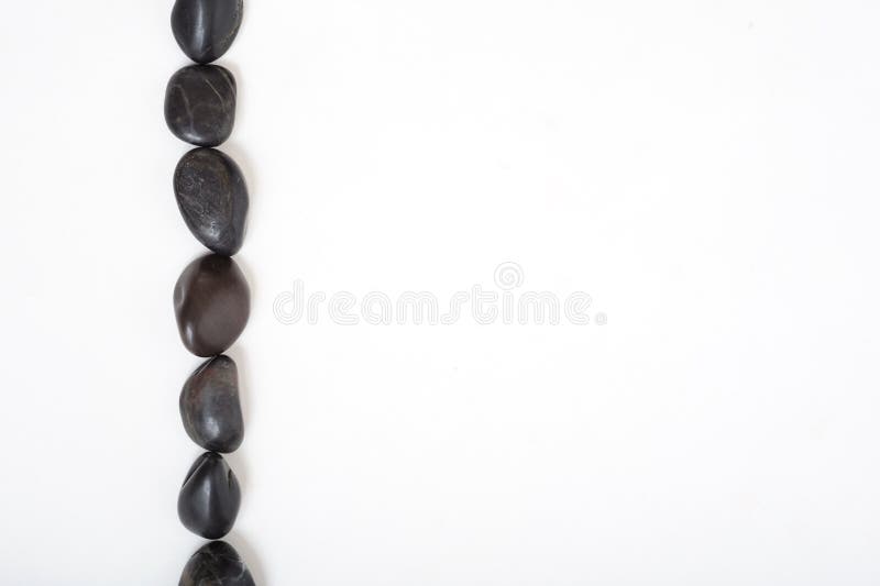 Ligne pierres photo stock. Image du commande, tige, concept - 6672466